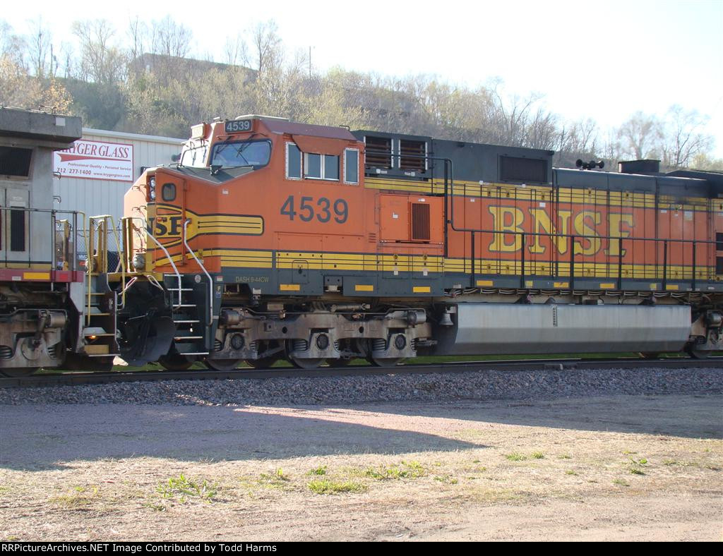 BNSF 4539